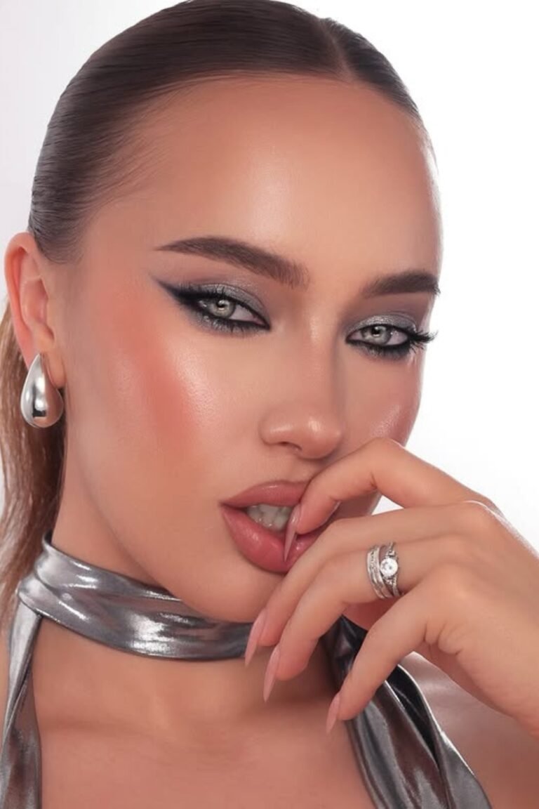 15 Silver Makeup Looks Full Face for 2026 – For Gleam