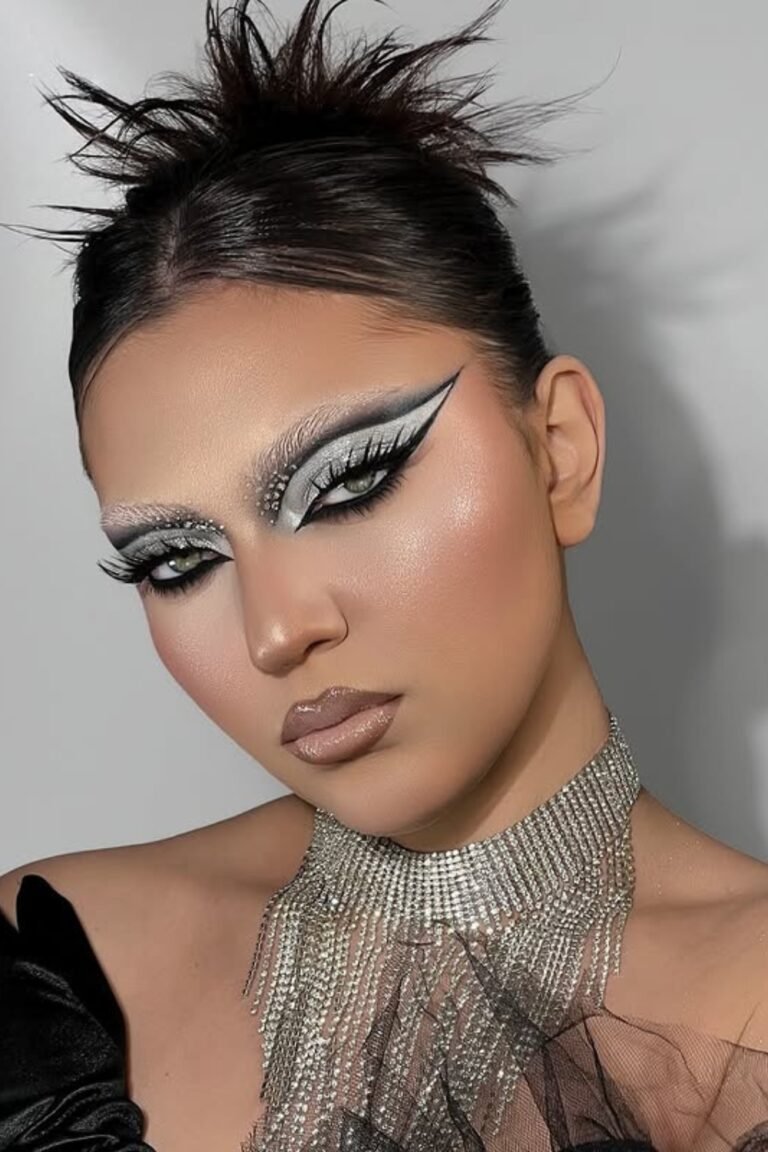 15 Silver Makeup Looks Full Face for 2026 – For Gleam