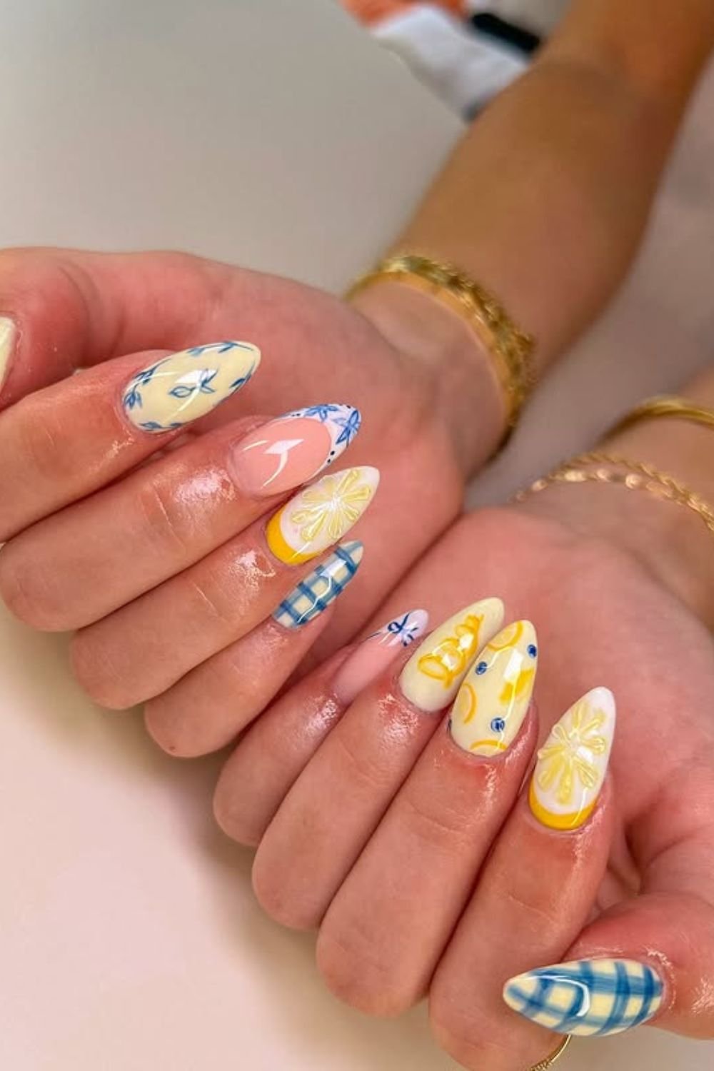 25 Yellow Nails Design You Should Try in 2025 – For Gleam