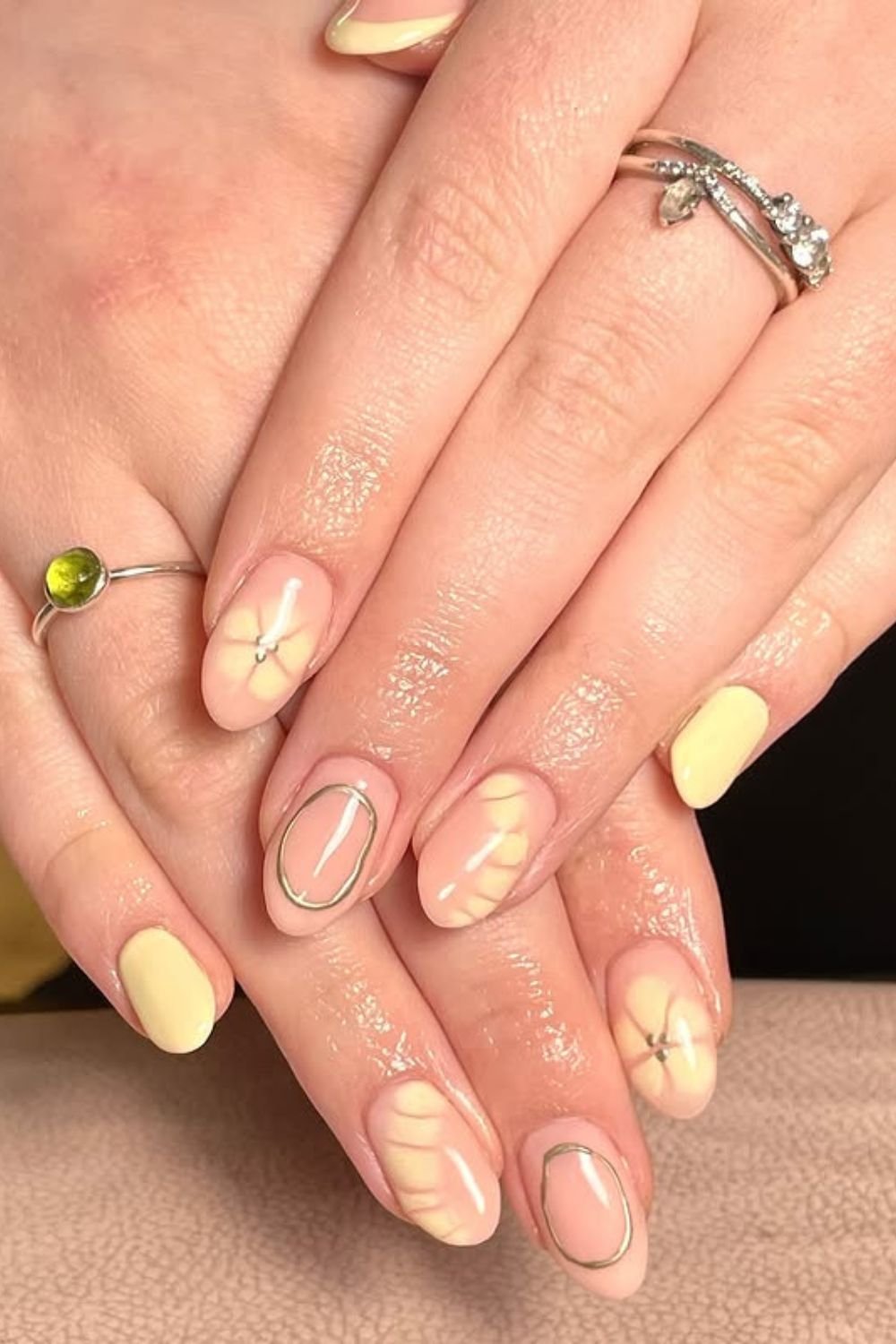 25 Yellow Nails Design You Should Try in 2026 – For Gleam