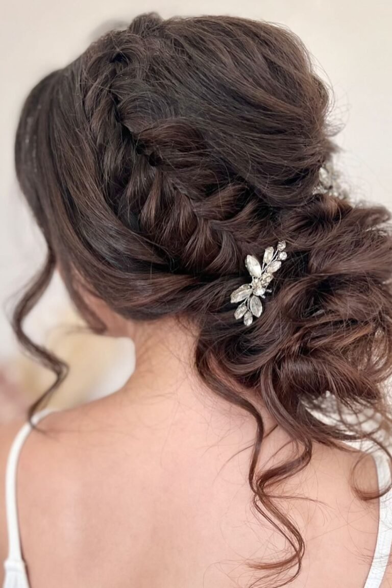 How to Match Your Hairstyle with Dress – For Gleam