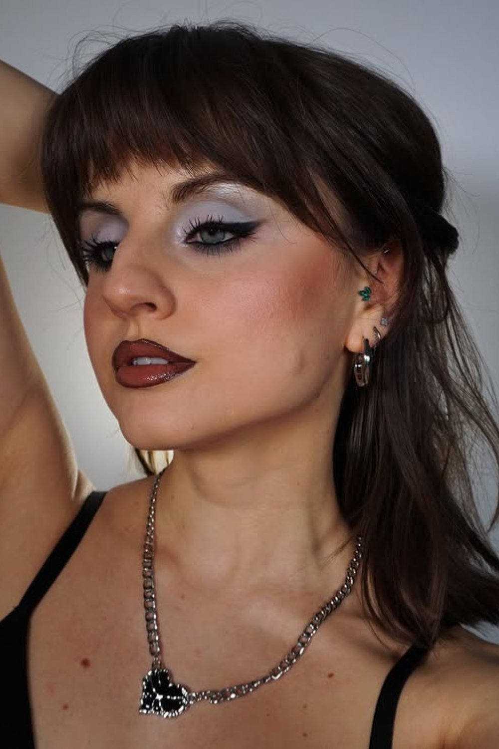20 Stunning 2000’s Makeup Looks – For Gleam